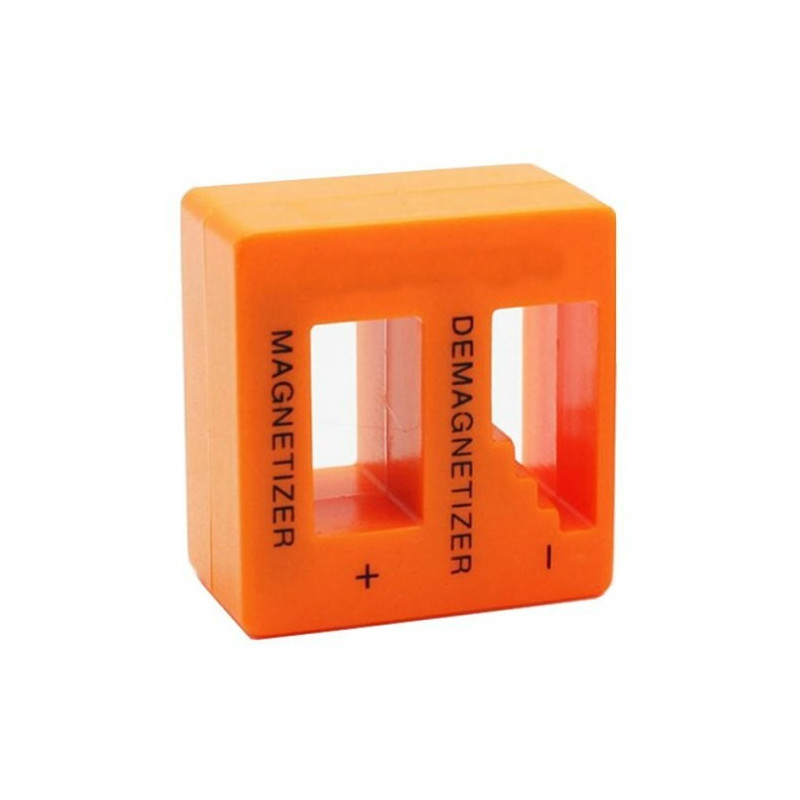 Magnetizing/demagnetizing device for tools and screwdrivers